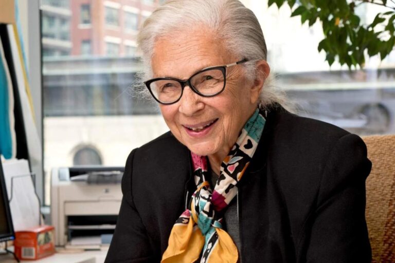 10 Team-building games for critical thinking | Future Education Magazine