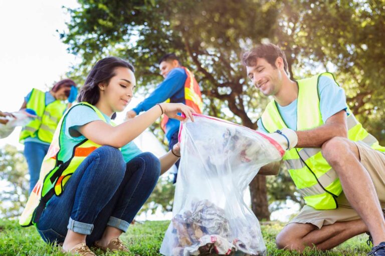 Key Benefits of Community Service: Giving Back While Growing Forward ...