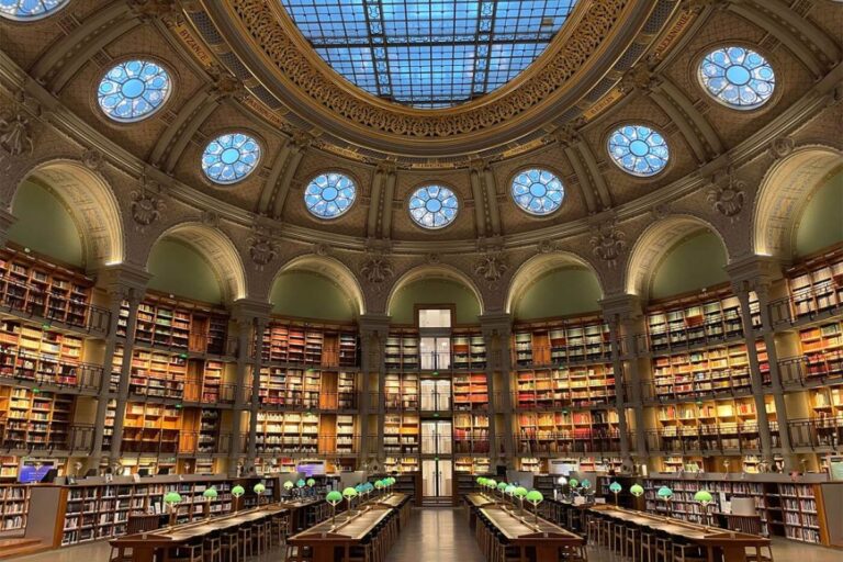 The 14 Largest Libraries in the World and the Stories They Preserve ...